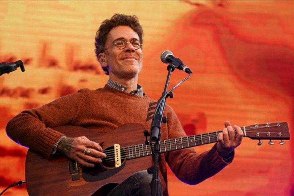 Nando Reis: conheça a história de um dos artistas mais consagrados do ...