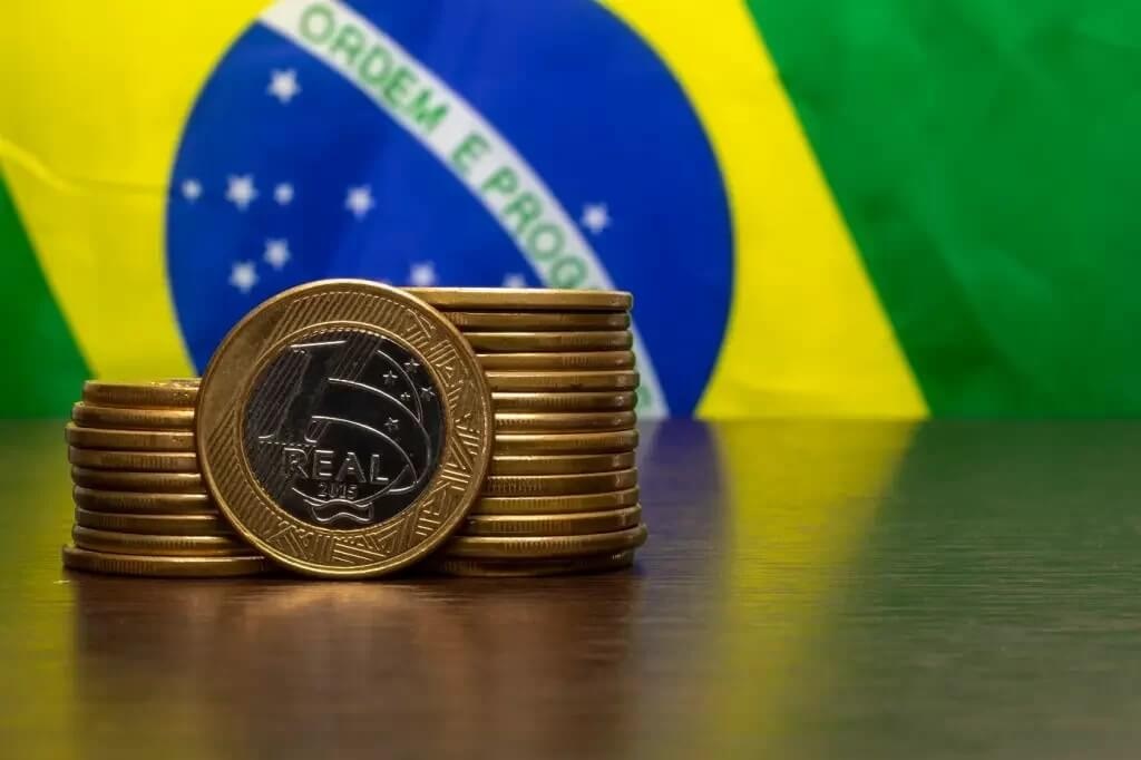 Economia brasileira terá um 2025 bom, diz Zeina Latif - Novabrasil
