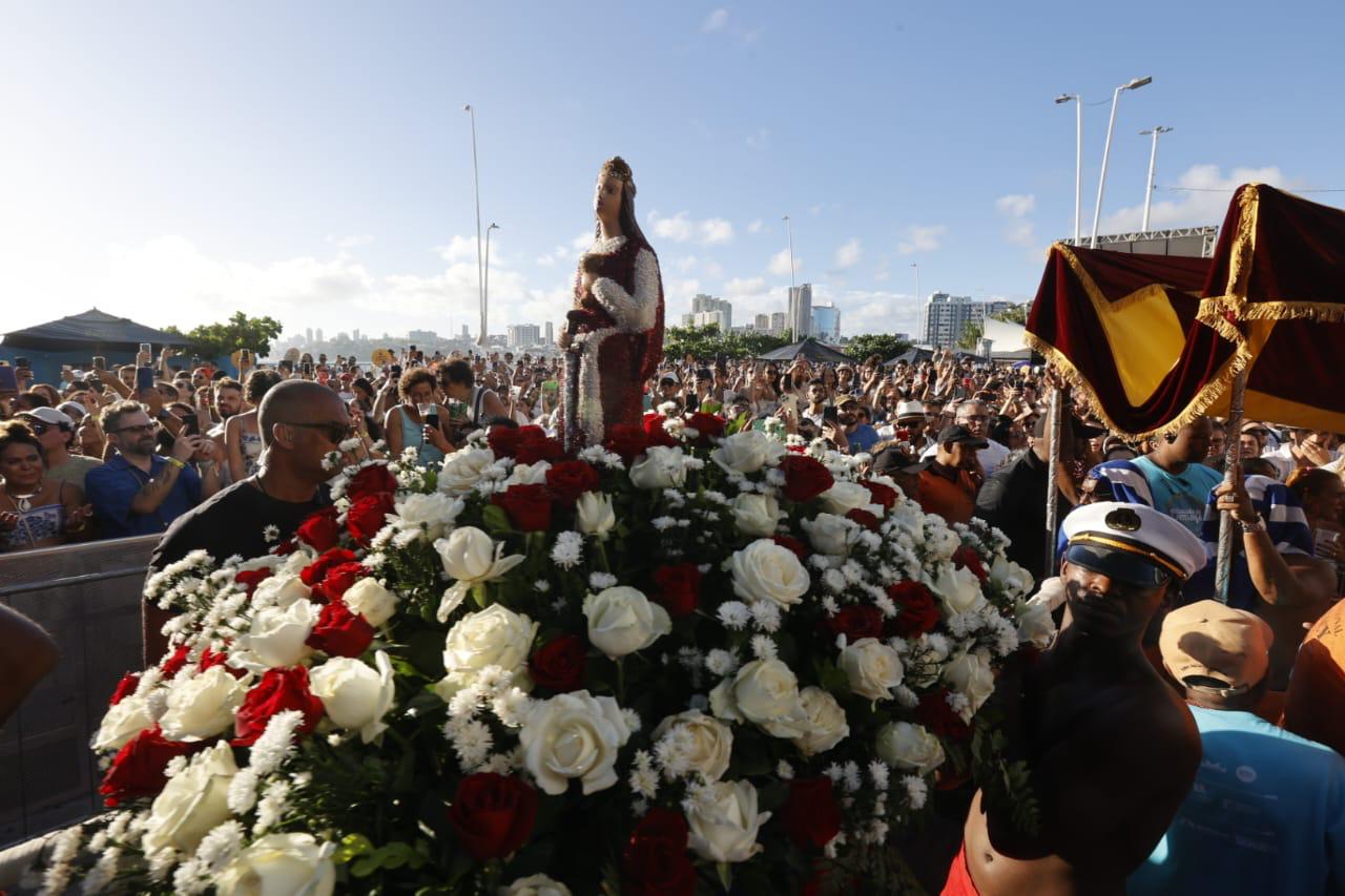 Dia de Yemanjá: oferendas e shows marcam a celebração em Salvador ...