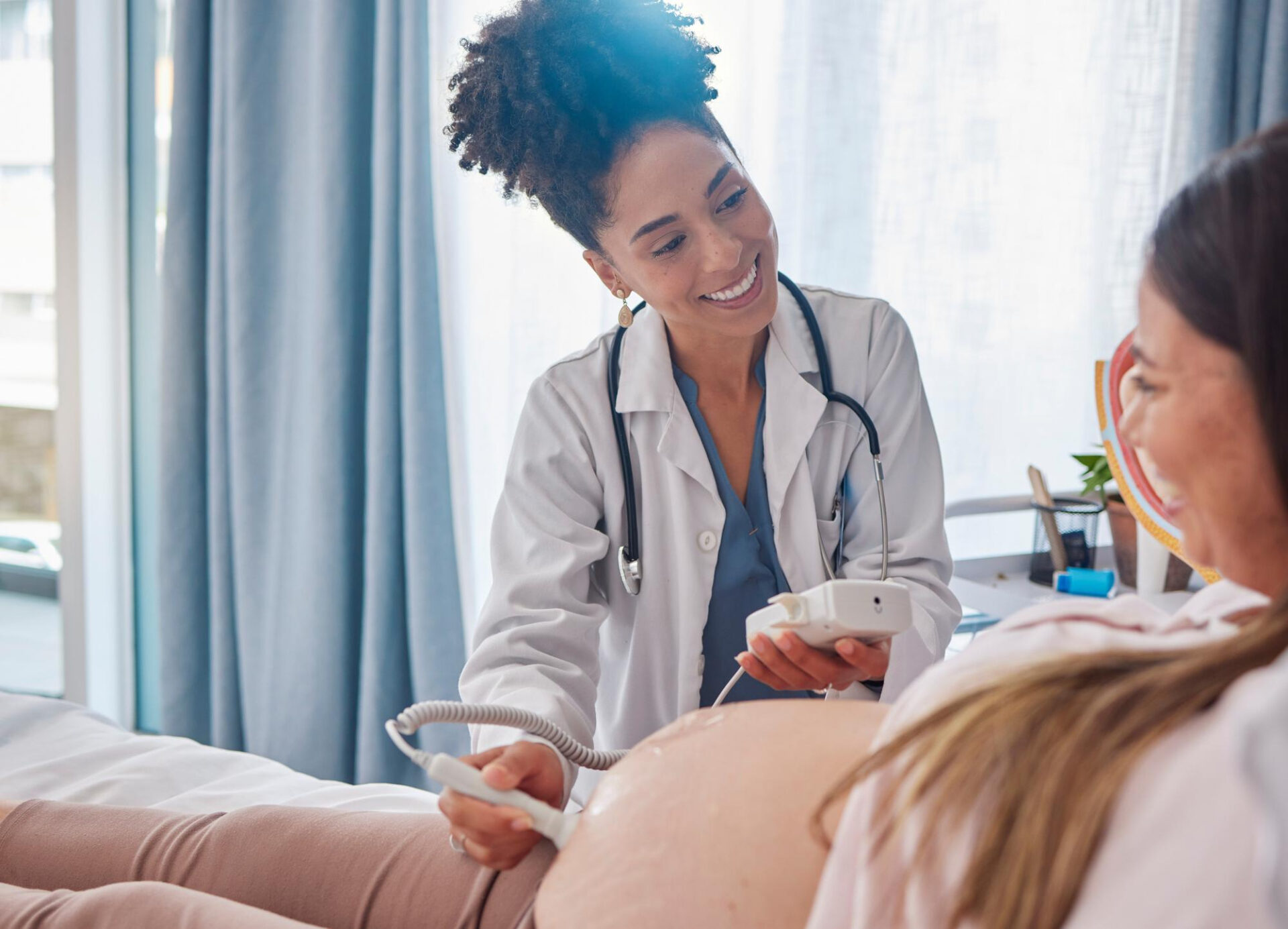 Pré-natal vai além de exames: acolhimento emocional protege mães e ...